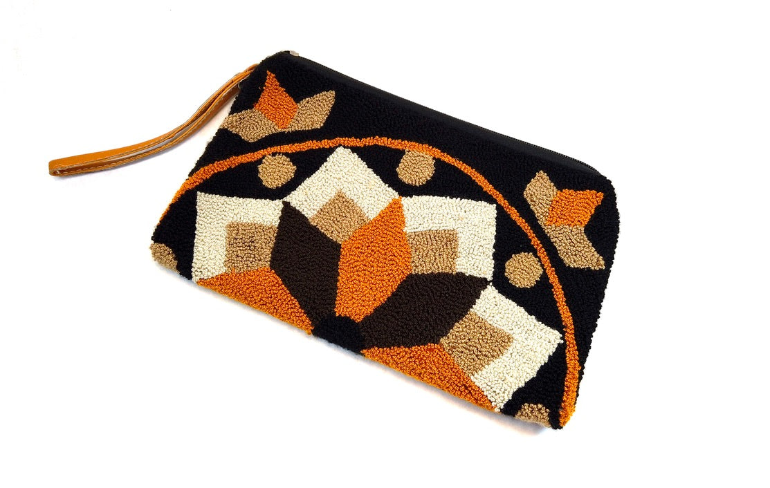 Leona Wayuu Handmade Clutch – Hands of Colombia